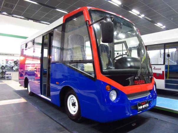 Isuzu displaying 3 PUV prototypes at 1st PH Auto Parts Expo in the ...