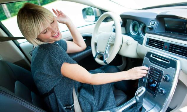 How loud should you play your music while driving? - Philippines