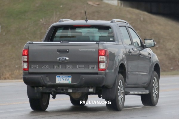 [Spy shots] Ford Ranger T6 WildTrak 2019 facelift caught in the US