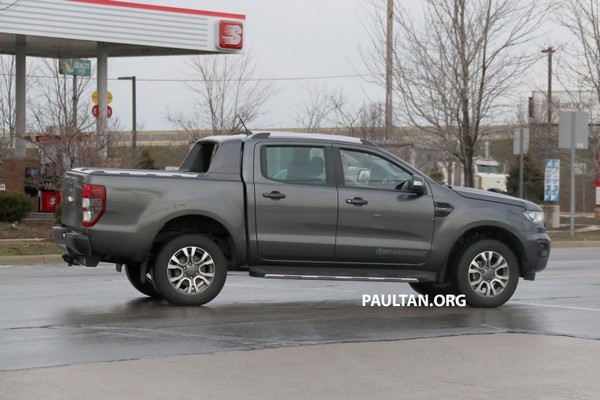 [Spy shots] Ford Ranger T6 WildTrak 2019 facelift caught in the US