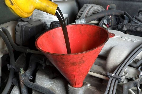 Car Engine Oil Analysis: What’s your Engine Oil Telling You?