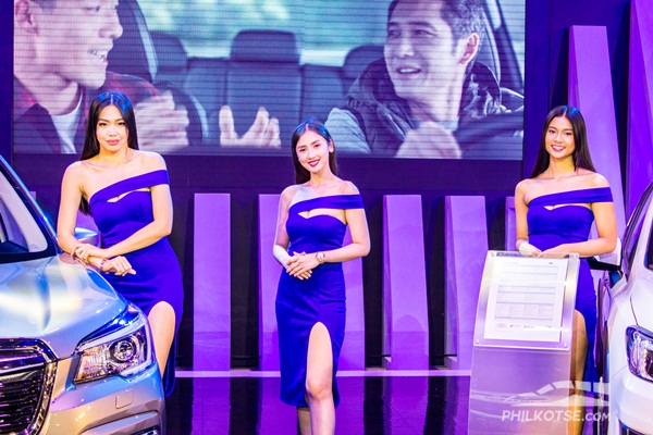 [10+ images] The Hottest Car show girls at MIAS 2019