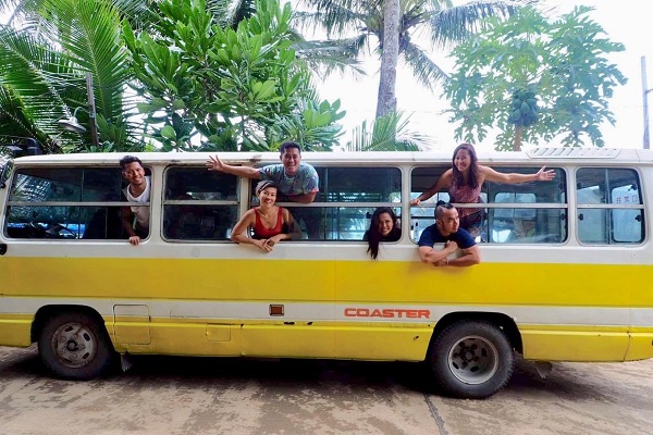 3 popular vehicles to choose for your team building activities