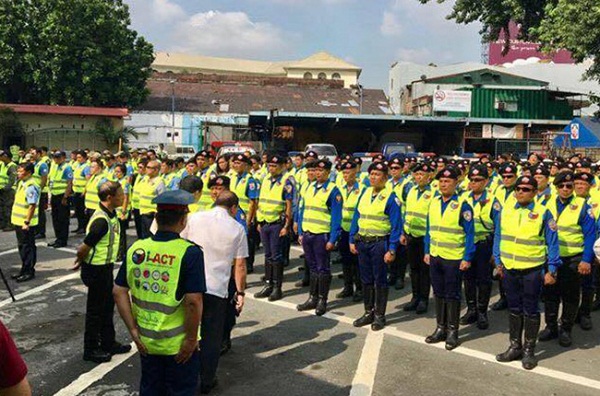 6 tips to identify a fake traffic enforcer in the Philippines