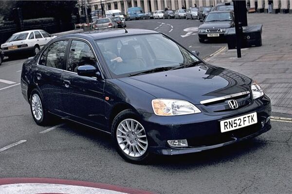 What is a hybrid car and what should i know about it