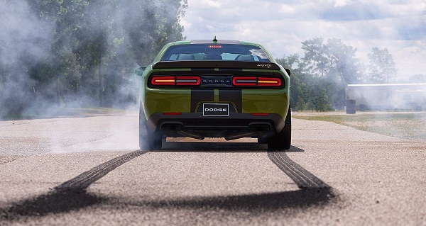 Dodge Challenger price Philippines (Jun 2020): SRP, Installment, Actual ...