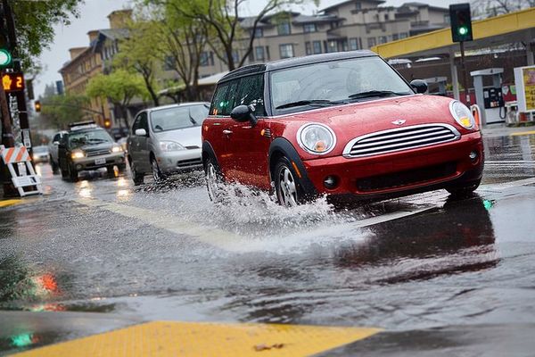 5 important things you should know about car traction control