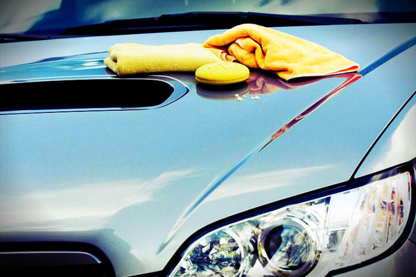 Car maintenance tips: 6 steps to do car detailing by yourself