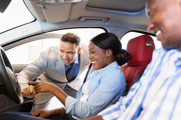 Don't make these 7 mistakes when buying a new vehicle