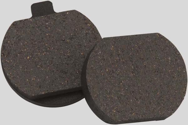 Organic vs Ceramic brake pads - Which one is the best for your car?