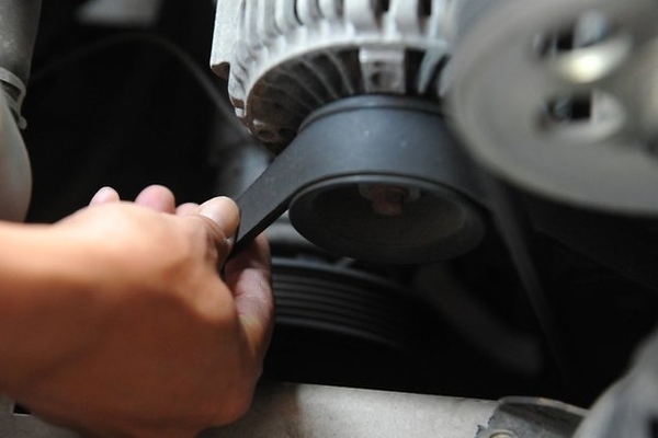Car maintenance tips: How to inspect and replace serpentine belts