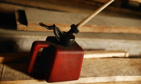 8 things you must know to dispose of old gasoline in a safe way