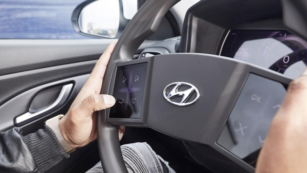 Smart driving: Let's update Hyundai’s next-gen steering wheel
