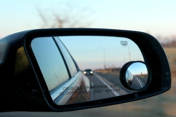 Blind spot detection and warning system: Better to know!