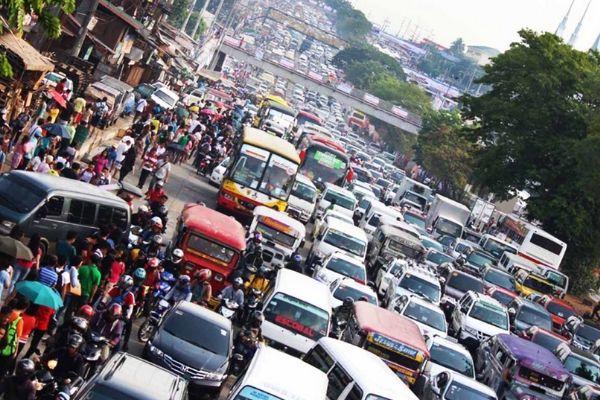 Things to watch out for and tips to avoid traffic congestion during Holiday