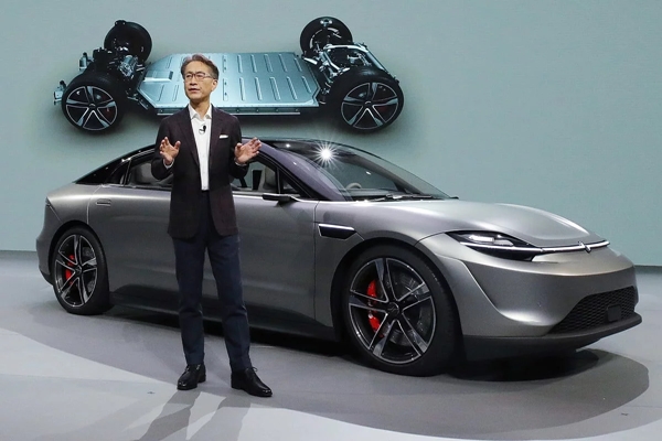 PLAYSTATION CAR | Sony just unveiled an EV car at the CES 2020