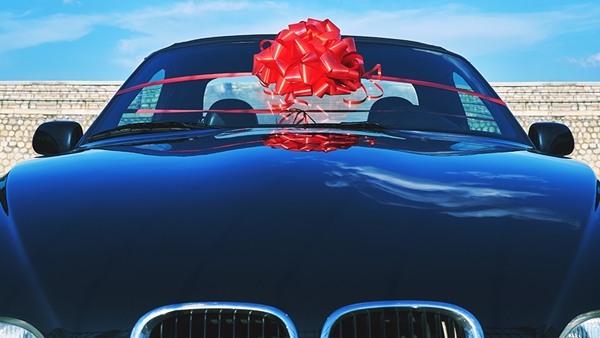 Top 5 best cars to give as a college graduation gift