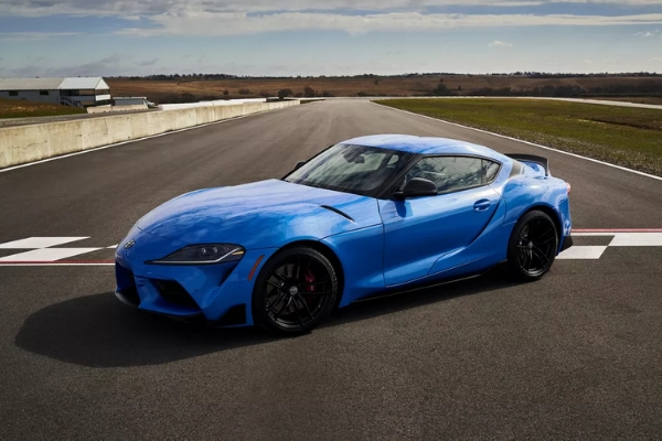 More powerful 2021 Toyota Supra in Horizon Blue debuts in Japan
