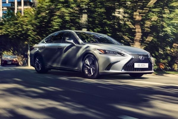 Lexus price Philippines & Hottest Lexus Promos from all dealerships