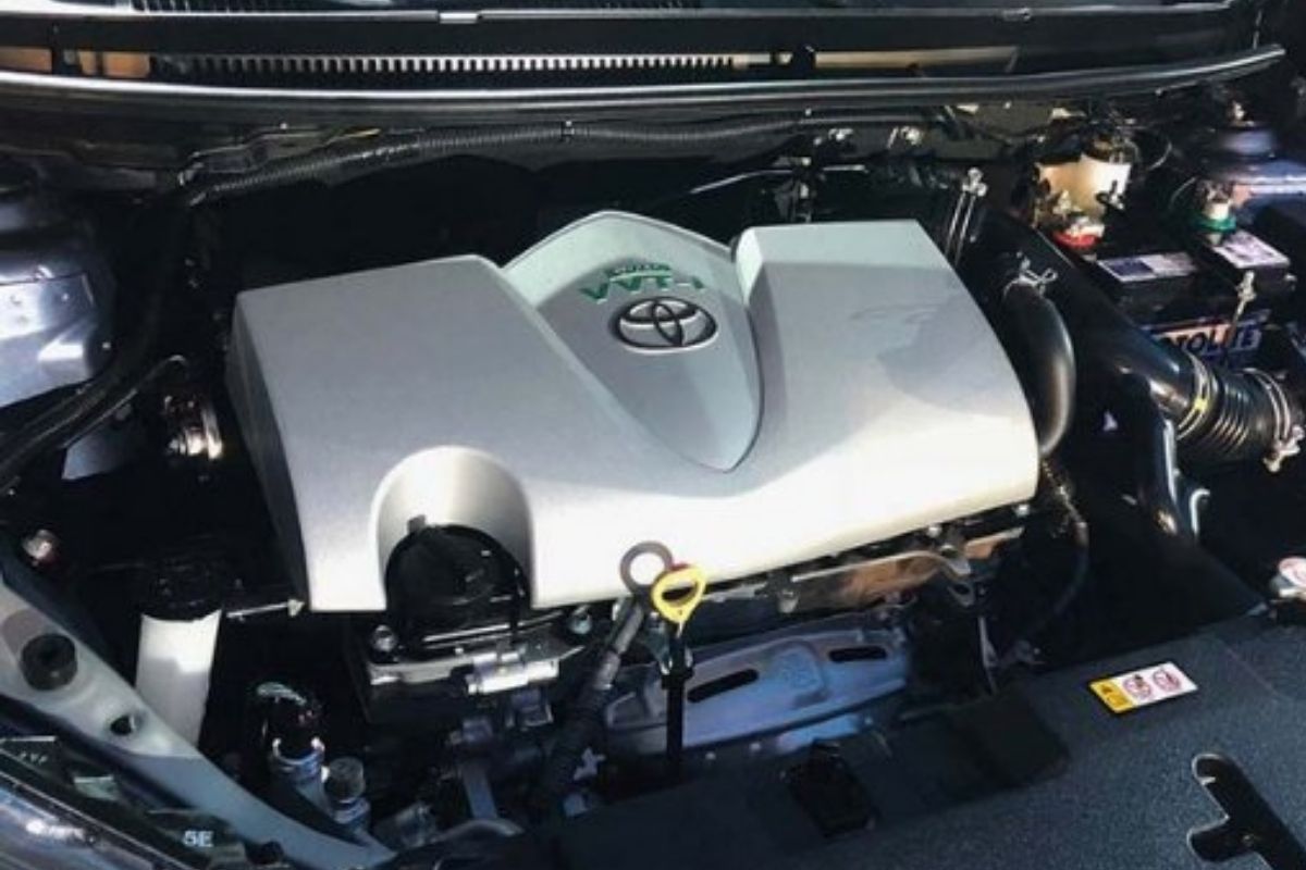 2020 Nissan Almera vs Toyota Vios Comparison: Spec Sheet Battle