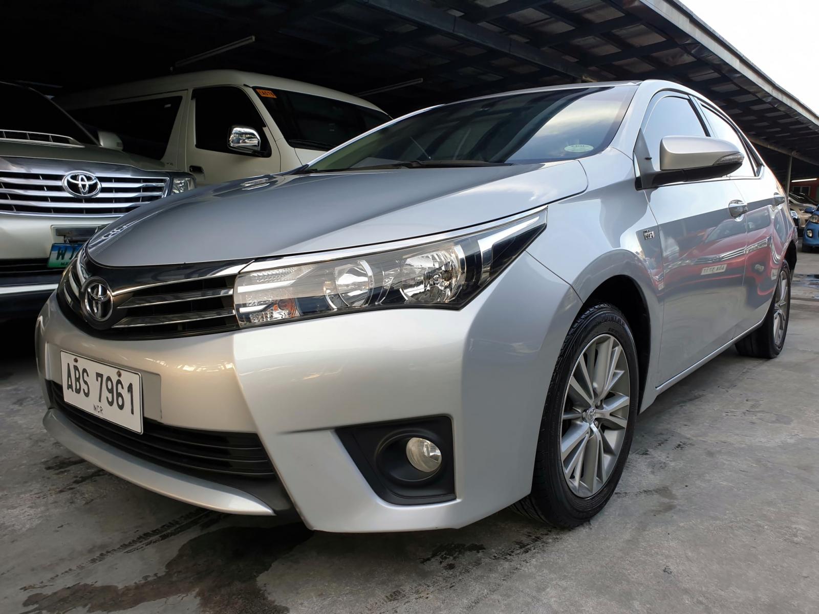 Buy Used Toyota Corolla Altis 2015 for sale only ₱560000 - ID780275