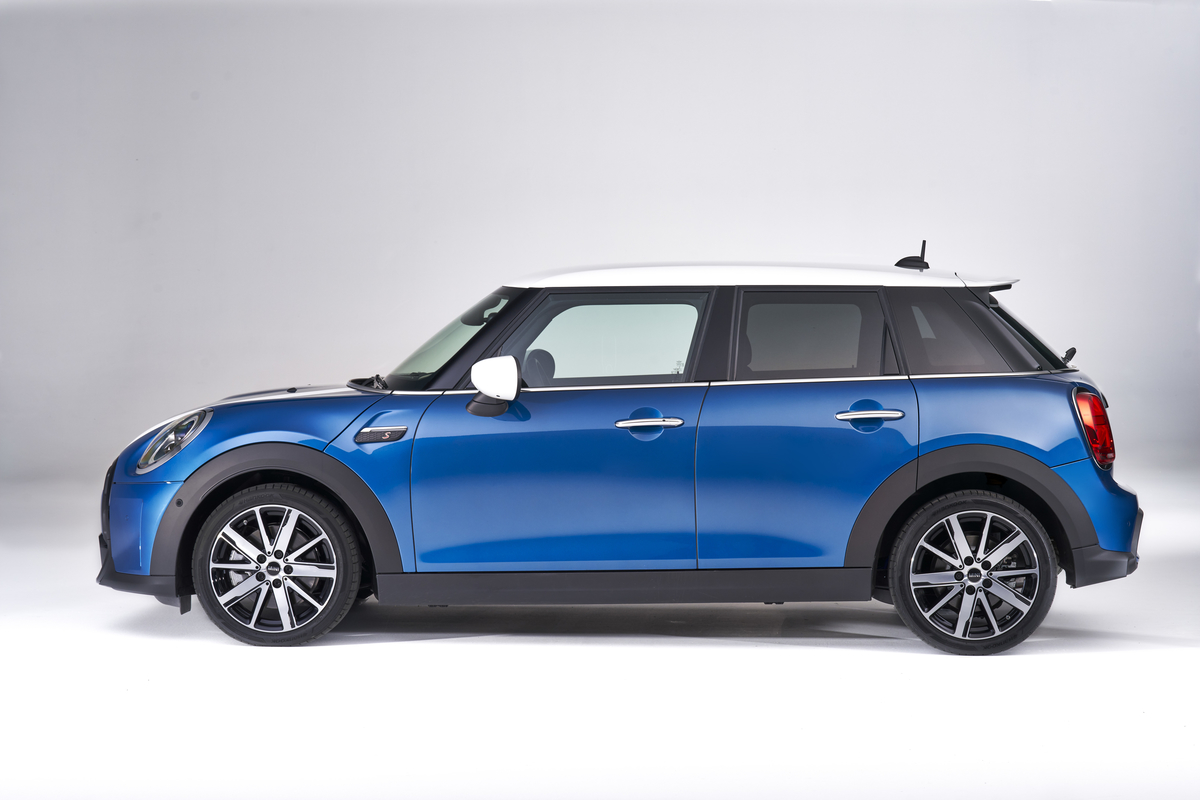 2022 Mini Cooper facelift makes global debut