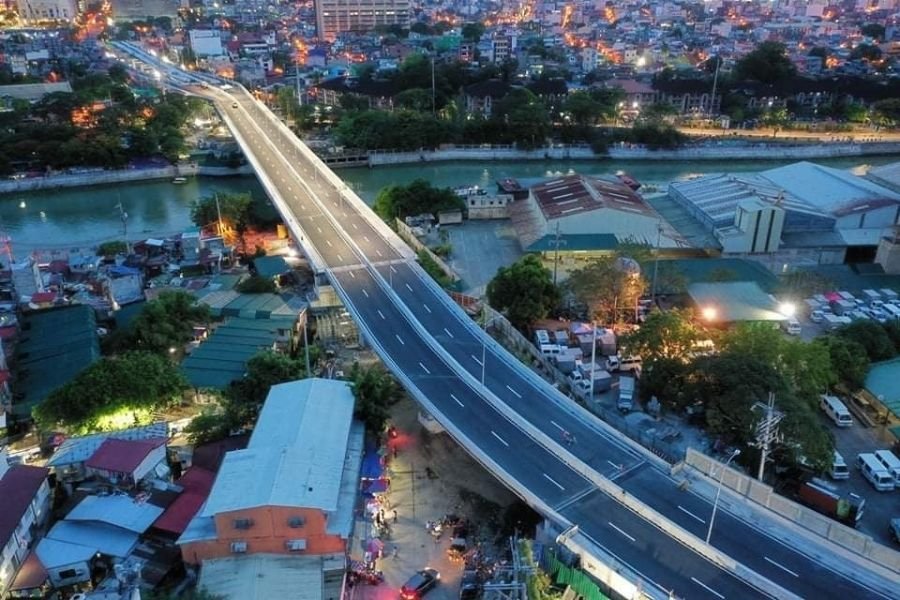 DPWH opens Kalayaan bridge, plans to finish BGC-Ortigas Link this year