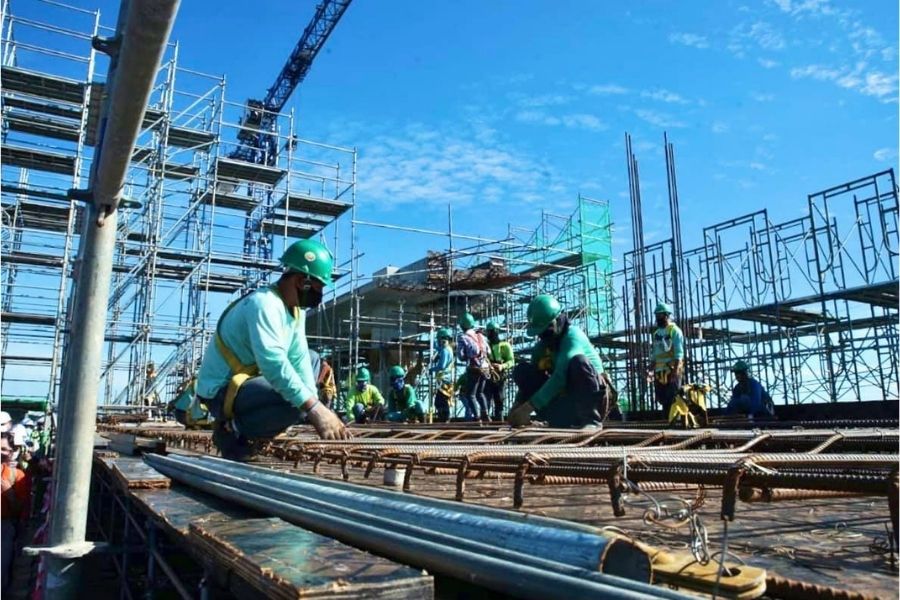 DOTr inspects progress of railway project connecting Manila to Bulacan