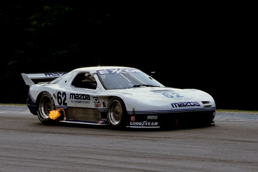 Mazda RX-7: Mechanically unique