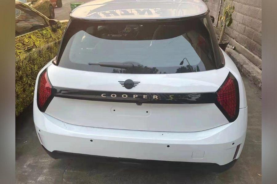 2023 Mini 3-door hatch spotted out in the open