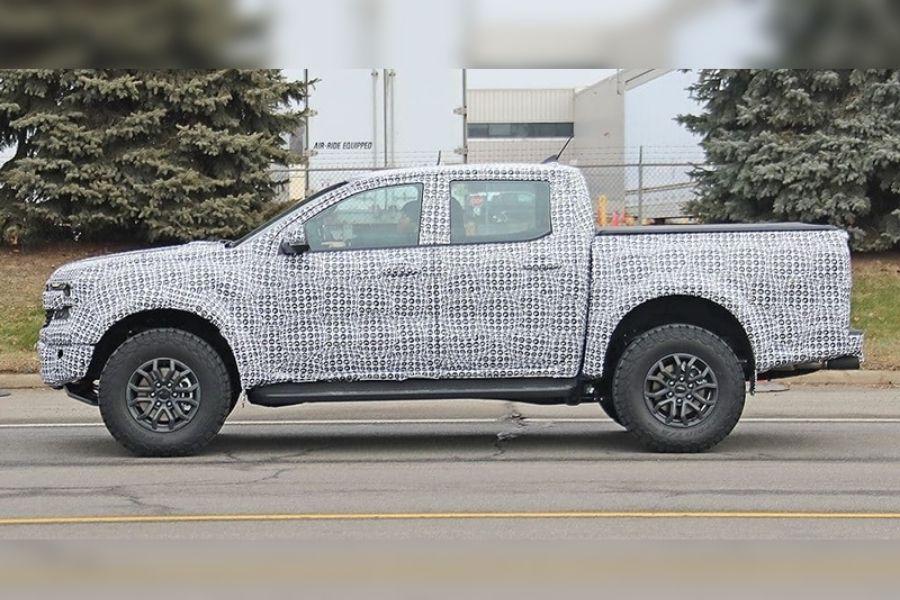 Next-gen Ford Ranger Raptor spied testing on public roads