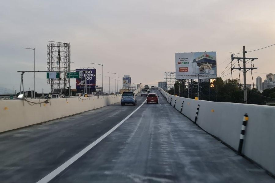 SLEX Elevated Extension can accommodate 200,000 cars daily
