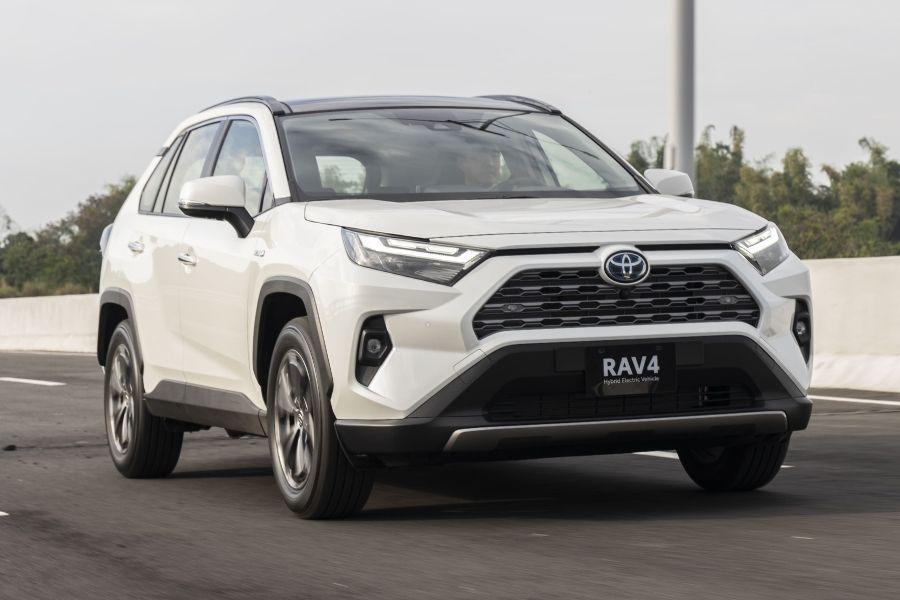 Toyota RAV4 2025 Price Philippines & Official Promos