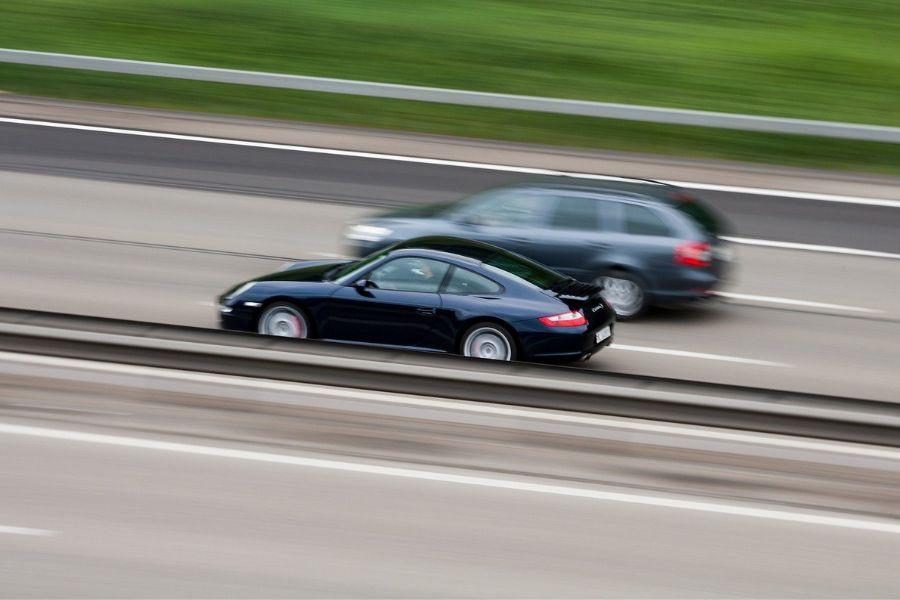 ‘Is it legal to break traffic laws during emergencies?’ [Newbie Guide]