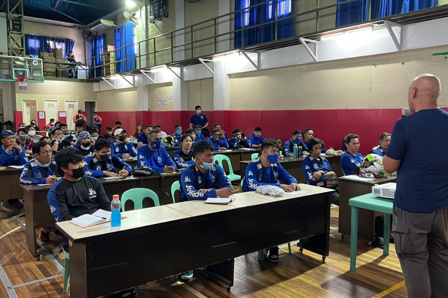 MMDA starts training course for Angkas, Joyride emergency responders