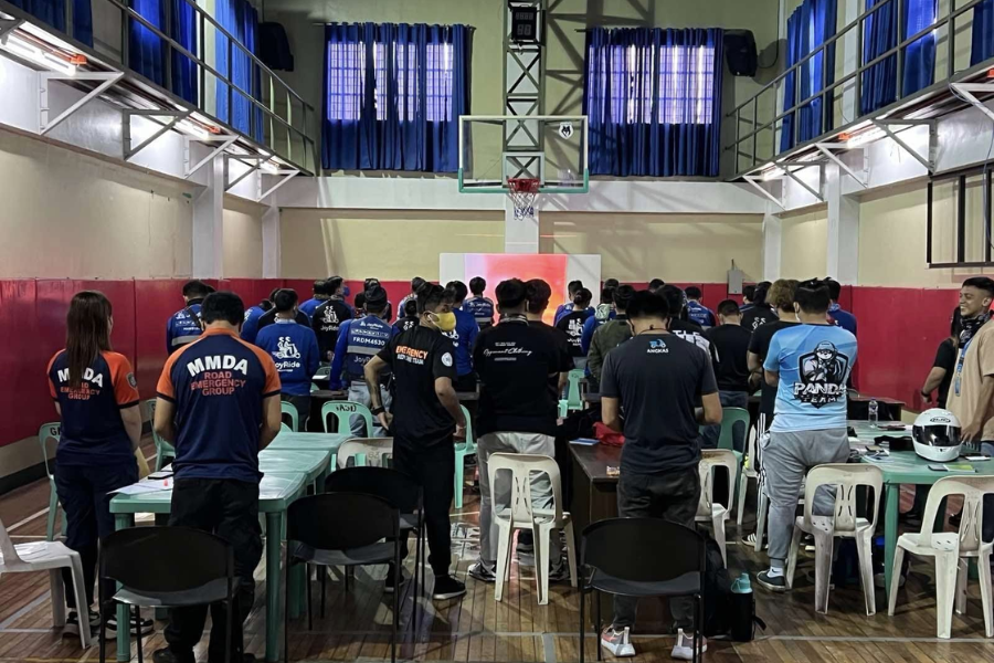 MMDA starts training course for Angkas, Joyride emergency responders