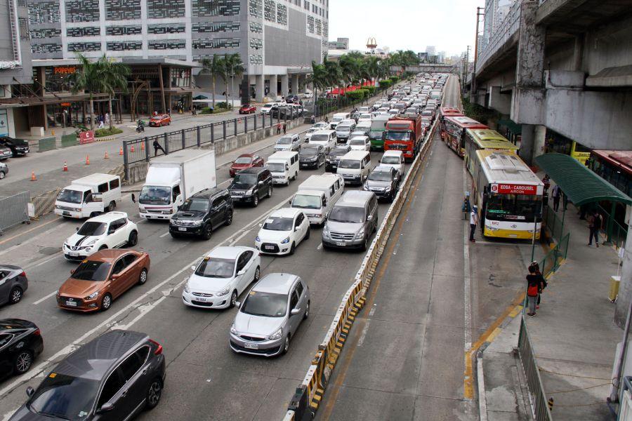 EDSA Busway to operate 24/7 throughout December: DOTr