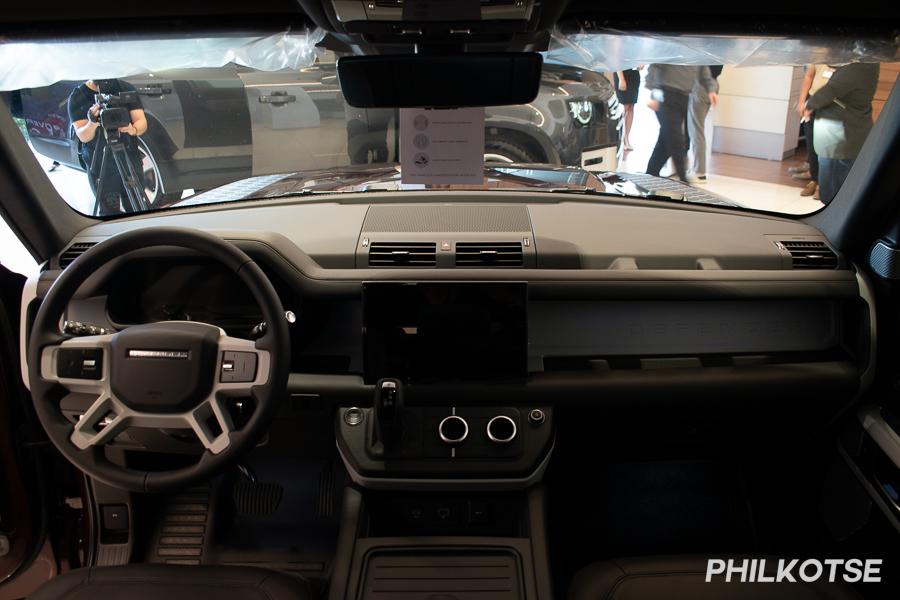 Three-row 2023 Land Rover Defender 130 now on Philippine shores