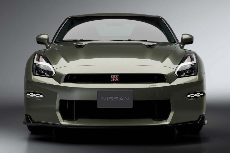 2024 Nissan GT-R unveiled in Japan, available with two new SE models