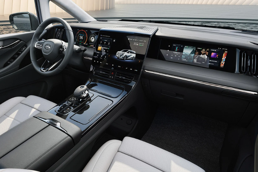 GAC Trumpchi E9 plug-in hybrid MPV has 367 hp, over 100 km range