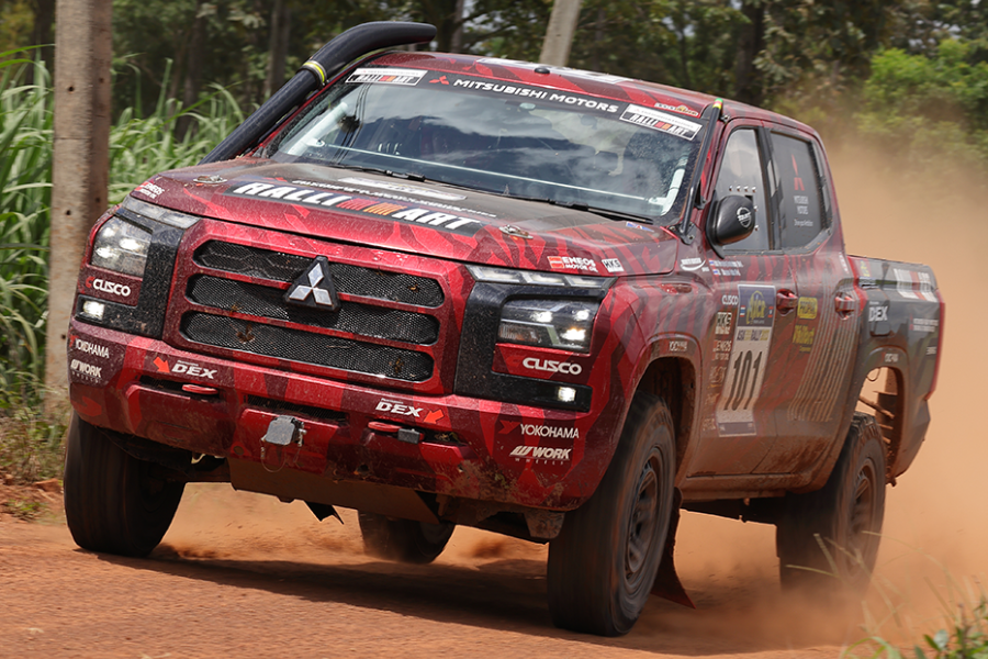 Mitsubishi Ralliart Wins Team Award at 2023 Asia Cross Country Rally