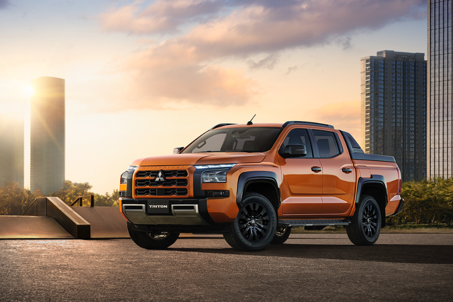 Mitsubishi electric MPV concept aims to be a versatile adventure buddy