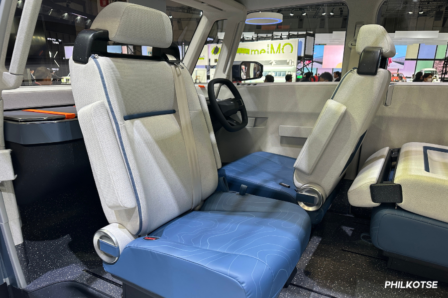 Minivan With Swivel Front Seats - Infoupdate.org