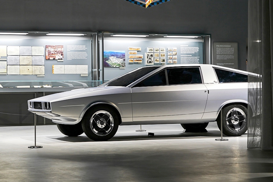 Hyundai breaks ground for gigantic EV-dedicated manufacturing plant