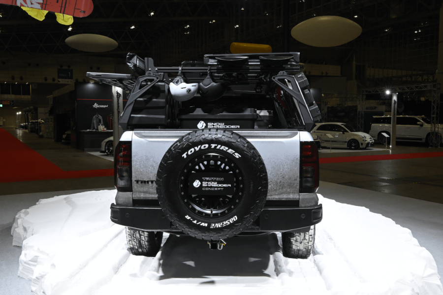 Mitsubishi Triton Snow Shredder concept debuts at Tokyo Auto Salon