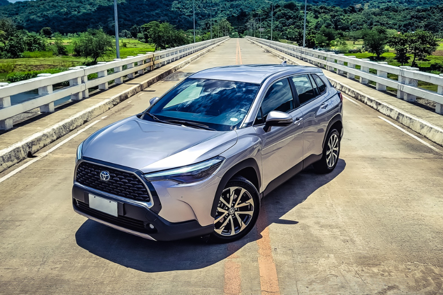 Get ready for your summer road trips with Toyota PH’s hot March promos