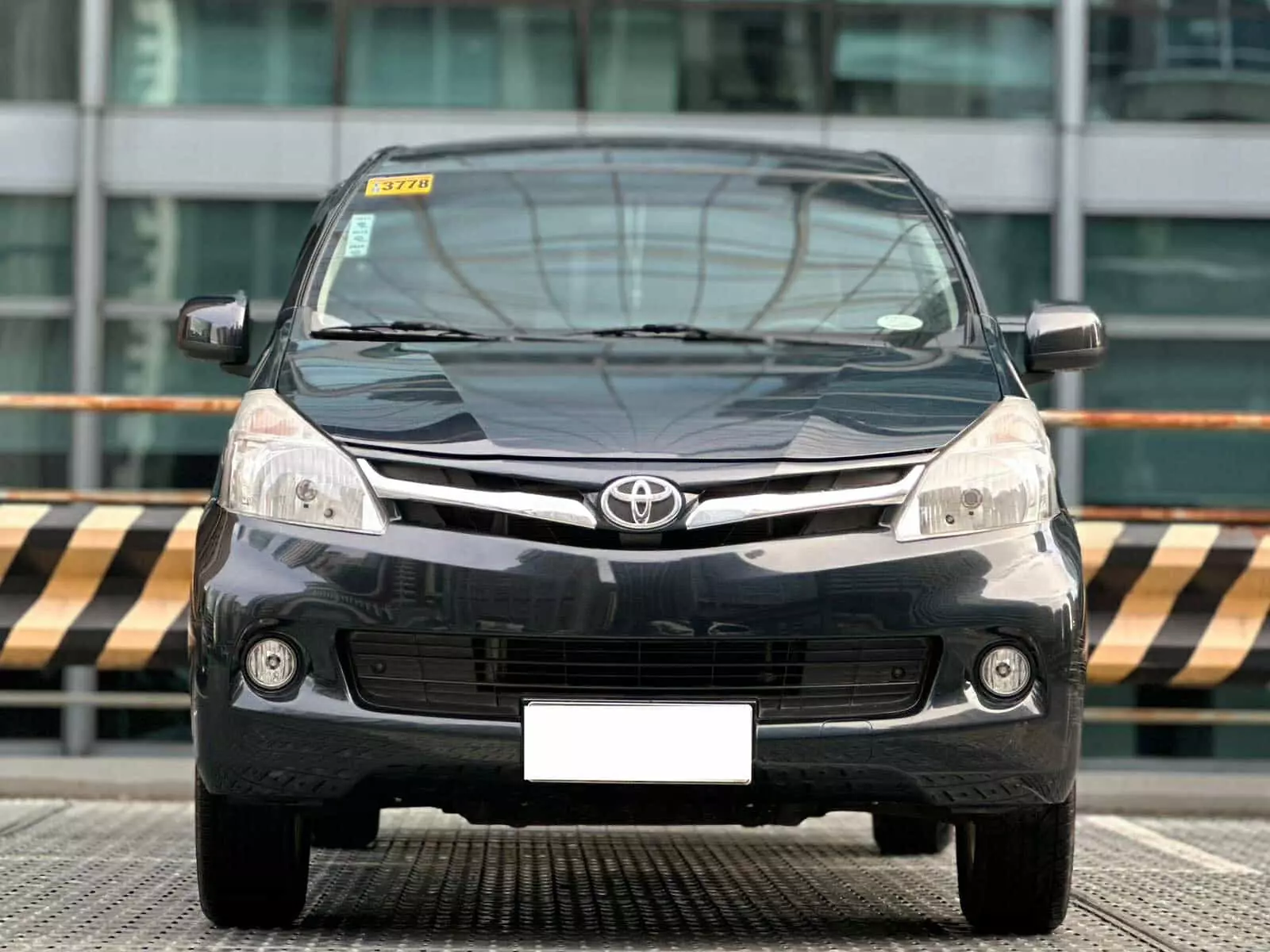 Buy Used Toyota Avanza 2015 for sale only ₱428000 - ID861931