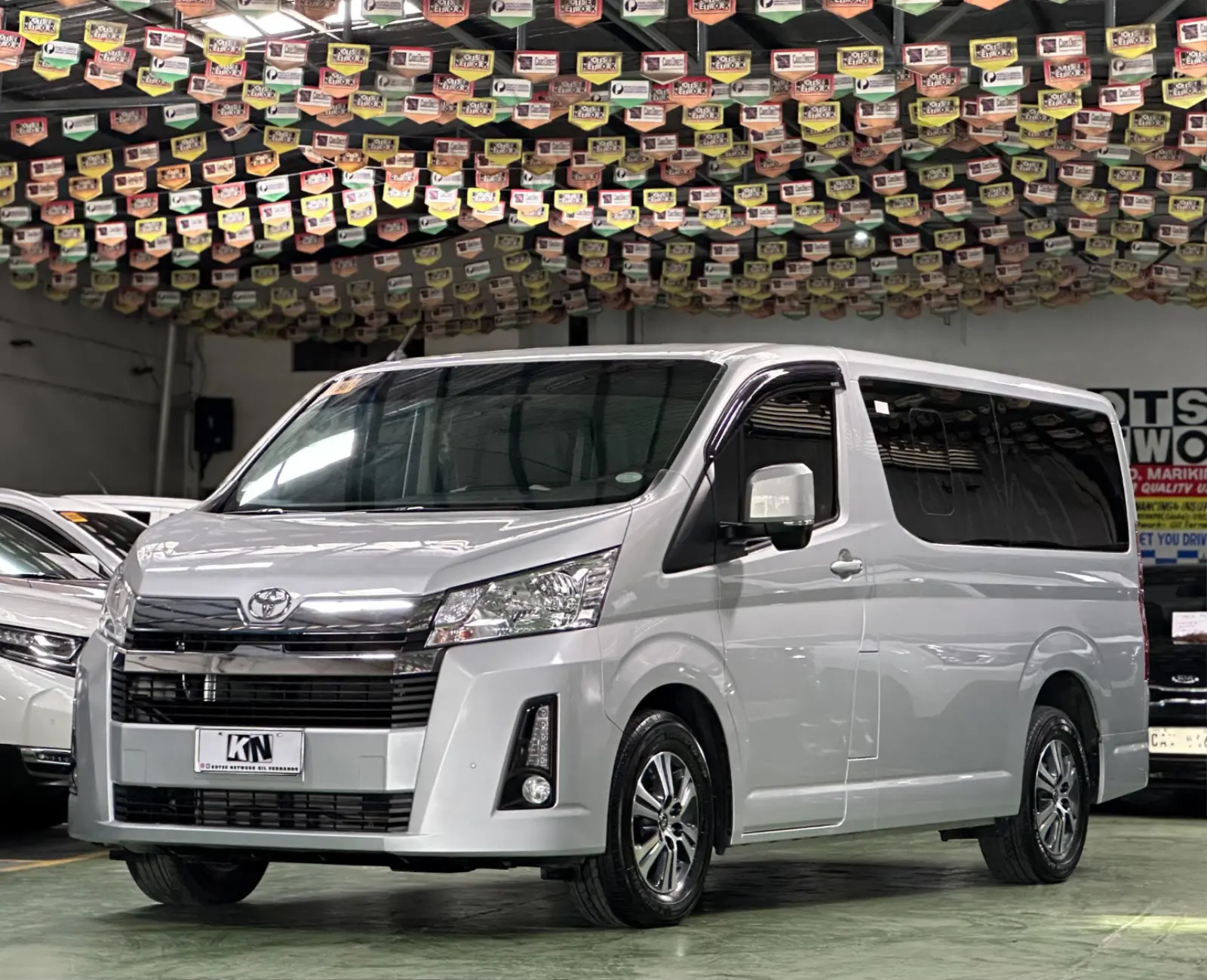 Toyota Hiace Gl Grandia 2020 For Sale - Philippines - Waa2