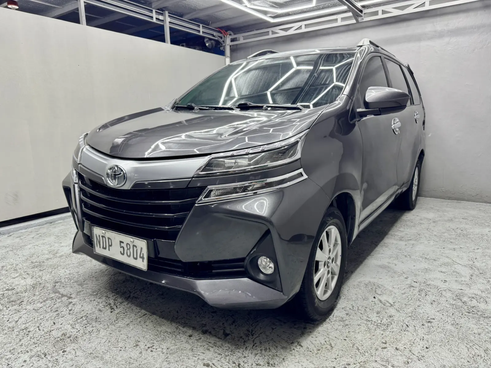 Buy Used Toyota Avanza 2019 for sale only ₱498000 - ID877016