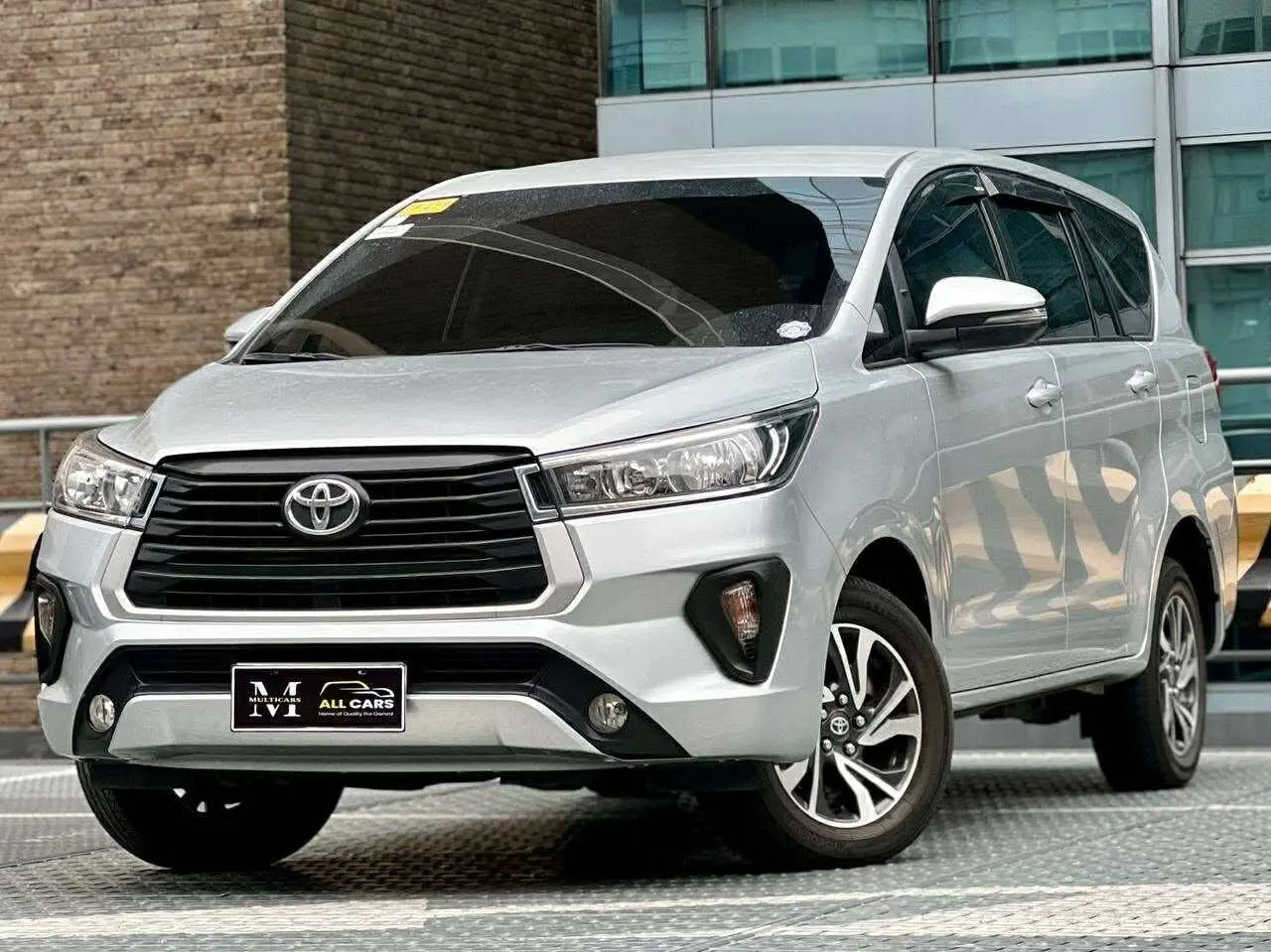 Buy Used Toyota Innova 2023 for sale only ₱1088000 - ID877365